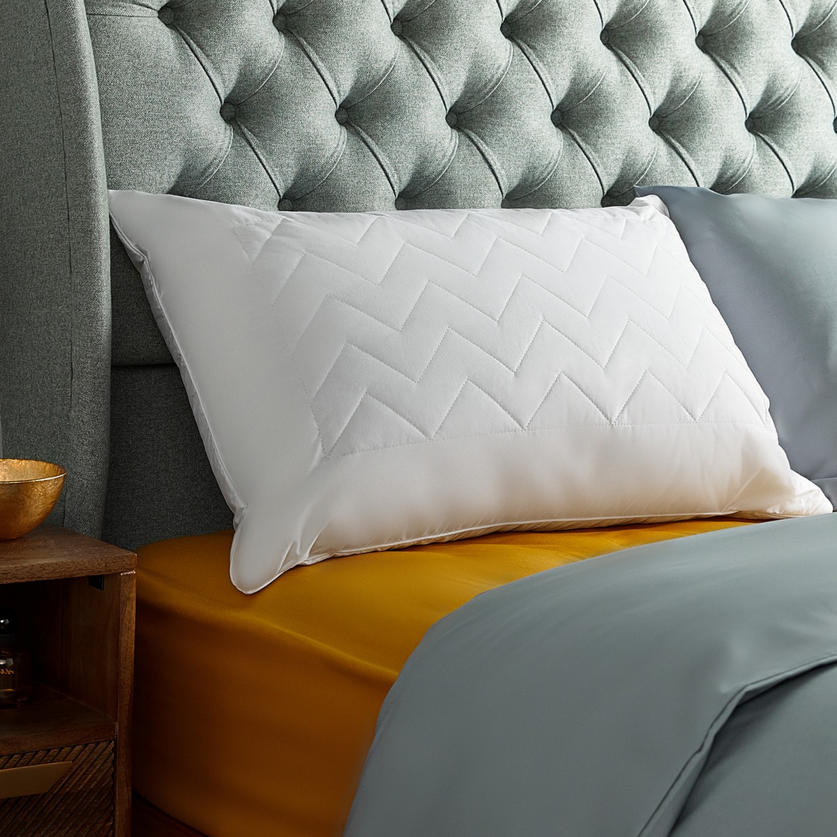 Rest Assured Milldale 3000 Pocket Wool Mattress